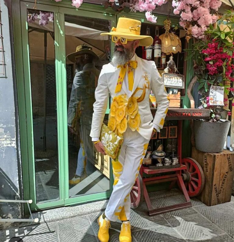 Lemon Yellow Suit Style Tips: A Personal Journey